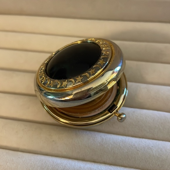 Estee Lauder | Makeup | Vintage Este Lauder Compact Transparent Powder ...